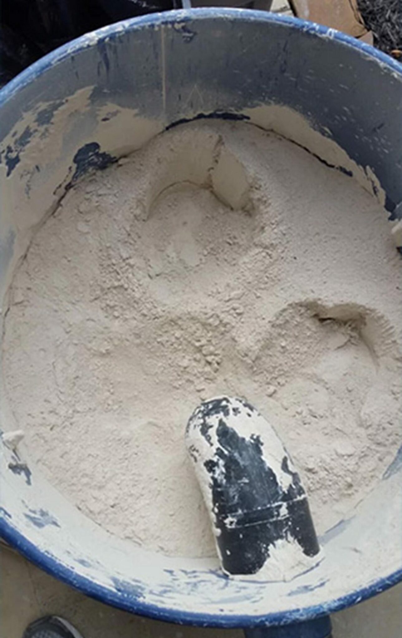 The Dangers of Silica Tile Dust - Phoenix, AZ AKA Tile Dust | DustRam®